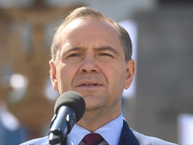 Kawalerka Jerzego Ż. i Karol Nawrocki. Prokuratura przedłuża śledztwa – Wprost