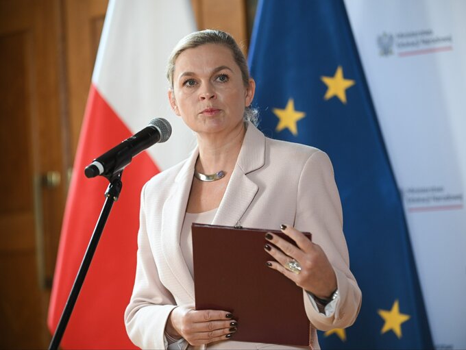 Nowacka o kierunkach edukacji. Osiem punktów MEN. Rozpęta się burza? – Wprost