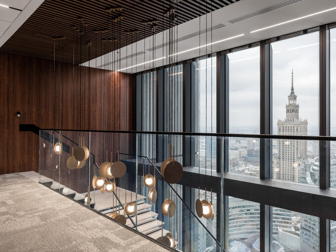 Taras widokowy na szczycie Varso Tower. Kiedy Warszawa zyska nową ...