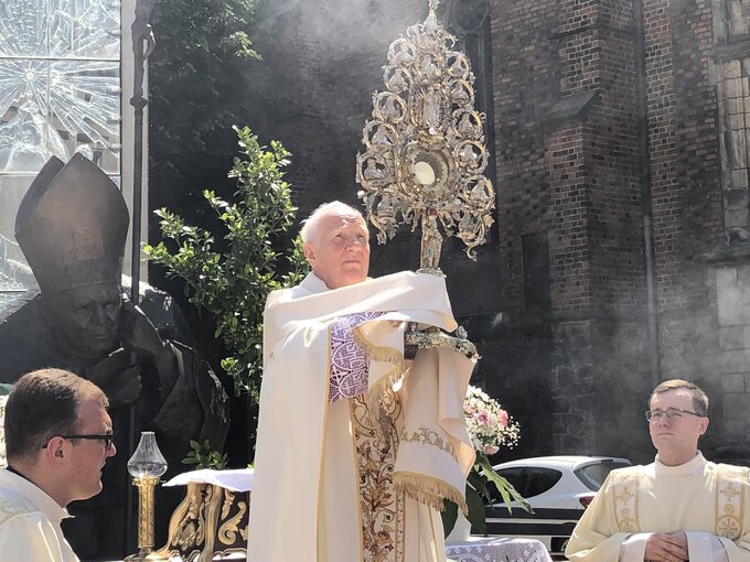 Liderka Grace Road Church Shin Ok-ju skazana na 6 lat więzienia – Wprost