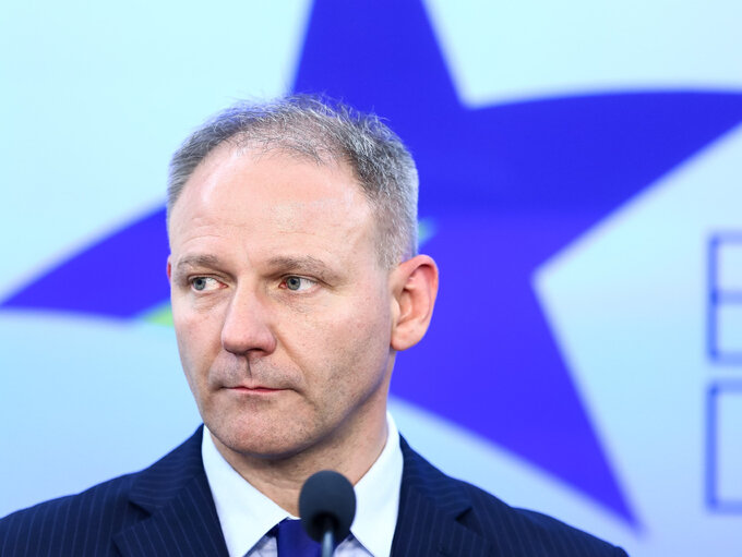 Protasiewicz w ferworze tweetowania. Wspólne śniadanie z Darią ...