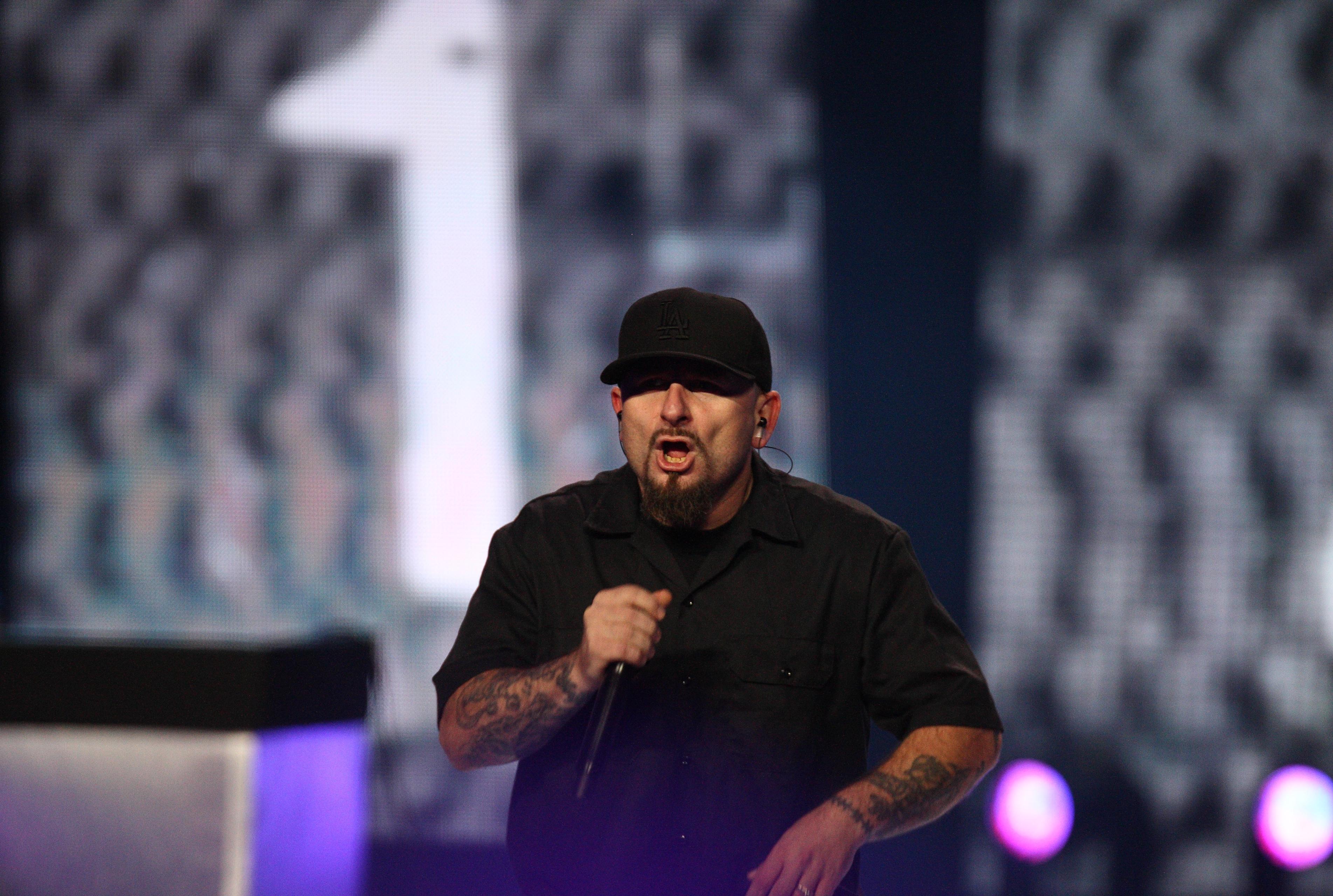 Liroy zmienił nazwisko na Piotr Liroy-Marzec – Wprost