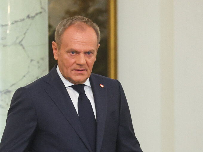 Donald Tusk o pakcie migracyjnym: „Nie będziemy przyjmować żadnych ... Donald Tusk o pakcie migracyjnym: „Nie będziemy przyjmować żadnych ...