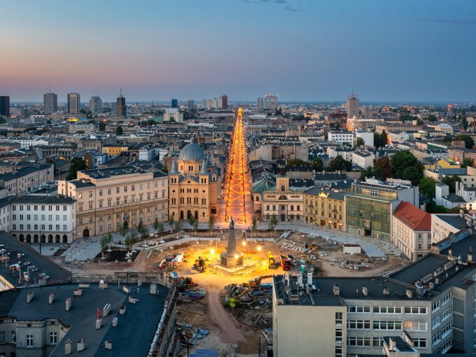 Kursy walut 12 stycznia 2026. Po ile dolar i euro? – Biznes Wprost