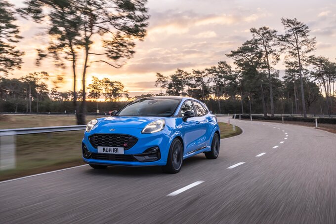 Zupełnie nowy model Forda. W tej wersji Explorera jeszcze nie znaliśmy ...