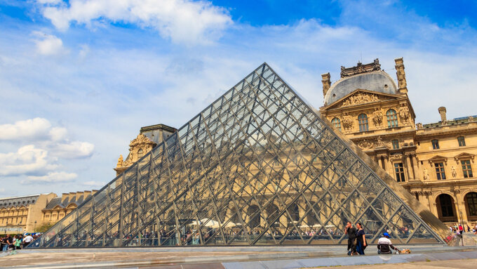 Napad na Luwr. Ujawniono nowe, niezwykłe informacje o podejrzanym – Wprost