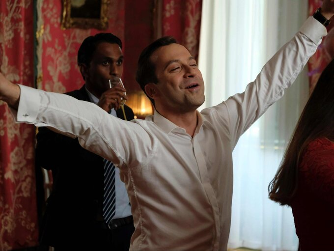 Daniel Dobosz, znany z TVP aktor, dokonał coming outu. Przez lata miał ...