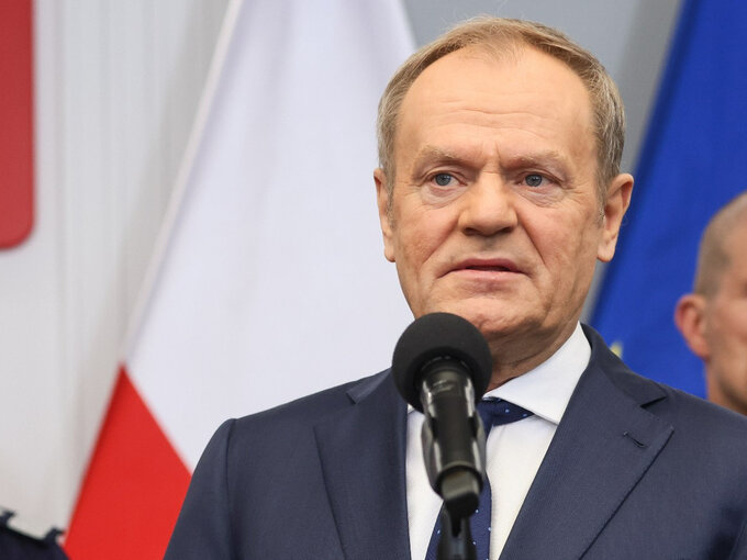 Donald Tusk o pakcie migracyjnym. Ujawnił, co zrobi rząd – Wprost Donald Tusk o pakcie migracyjnym. Ujawnił, co zrobi rząd – Wprost