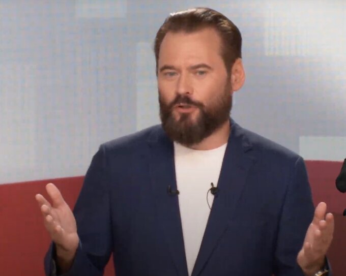 Marek Woch na debacie w TV Republika. Kim jest? – Wprost