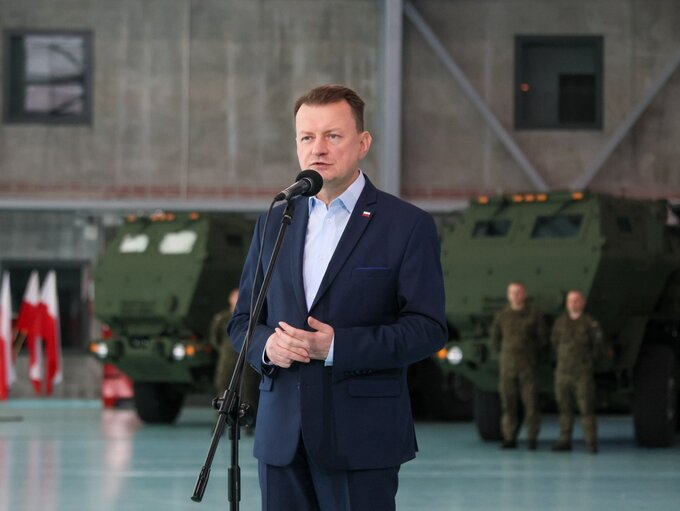 Błaszczak ujawnia kolejne zakupy dla wojska. Chodzi o szwedzkie samoloty – Biznes Wprost