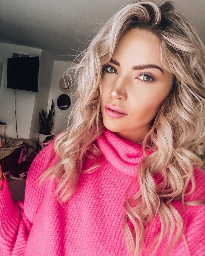 Sarah Nicole Landry - galeria zdjęć