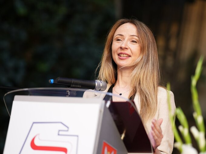 Jak Donald Tusk zareagował na spot Agnieszki Dziemianowicz-Bąk? Anna ...