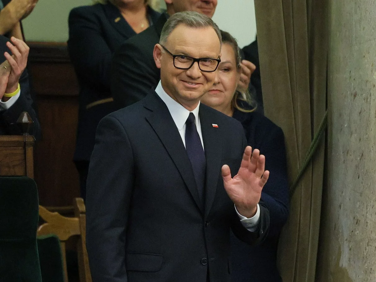 Andrzej Duda pierwszy dzień na prezydenckiej emeryturze. Towarzyszyła mu kamera – Wprost