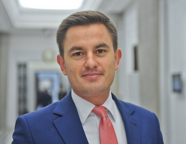 Kinga Gajewska i Arkadiusz Myrcha zostali rodzicami – Wprost