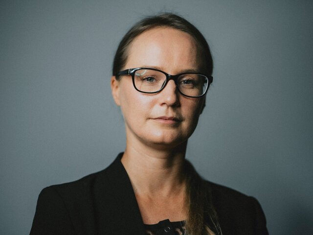 Netflix pokazuje „ładną śmierć”. Suicydolożka bije na alarm – Wprost