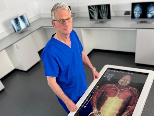 Badał sprawę śmierci księżnej Diany. Dr Shepherd opowiedział „Wprost” o ...