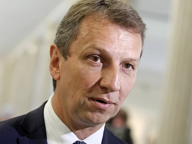 Halicki: Oświadczenie Kamińskiego napisane naprędce, odręcznie ...