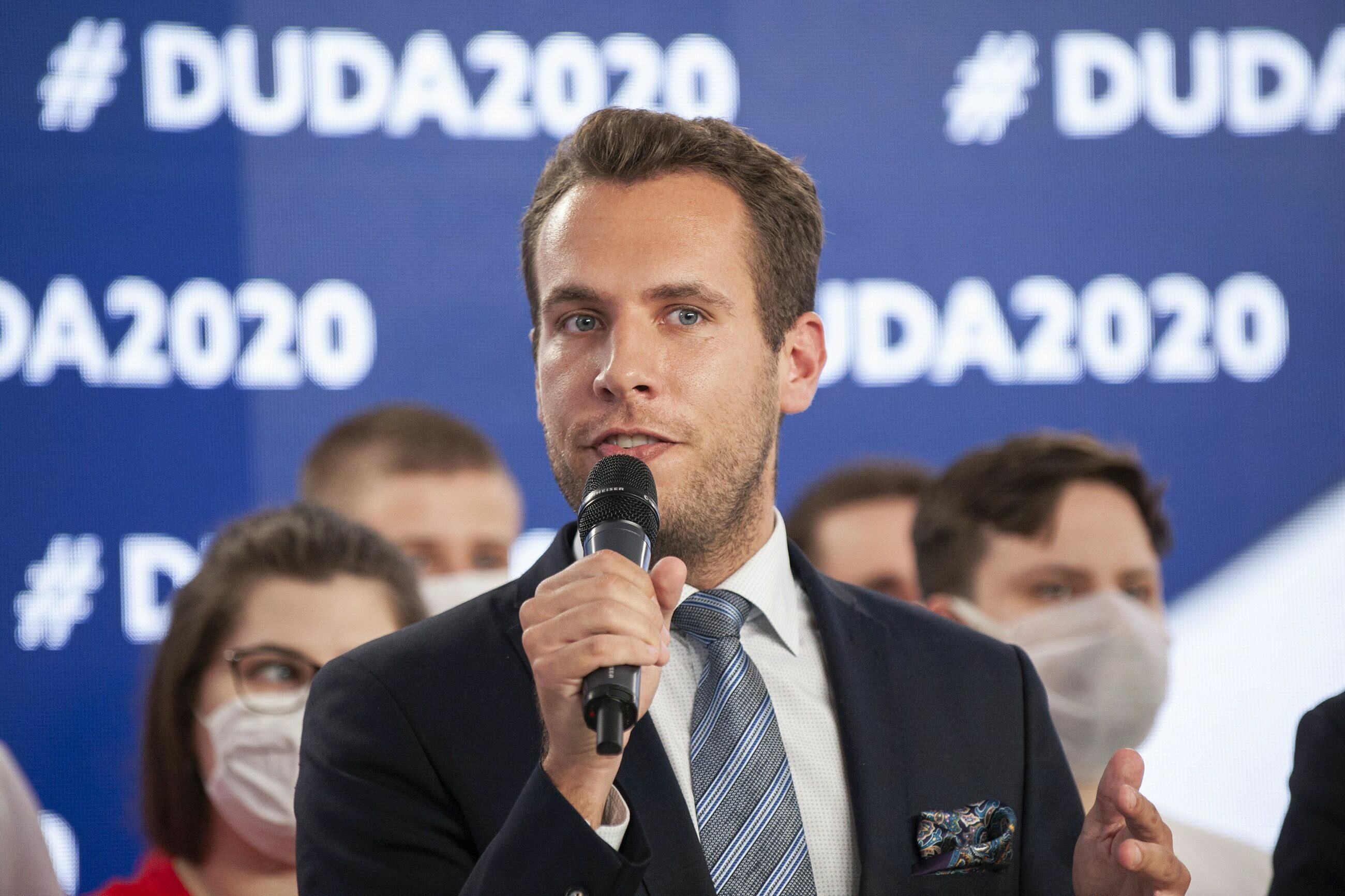 Zniesienie odmowy przyjęcia mandatu. Porozumienie kontra Solidarna Polska