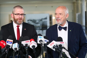 80. urodziny Janusza Korwin-Mikkego. Polityk świętować będzie dwa razy – Wprost