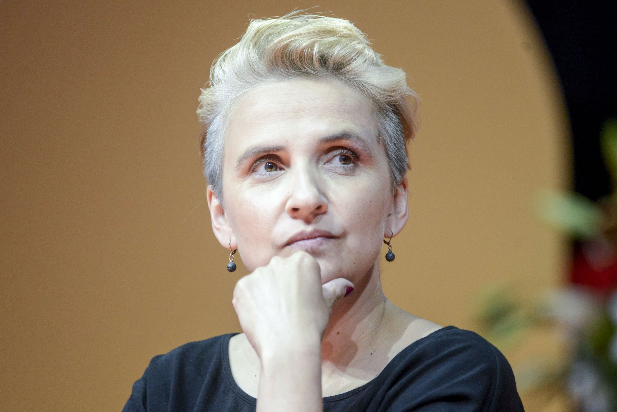 Scheuring-Wielgus oddała psy do schroniska. Co na to posłanka?