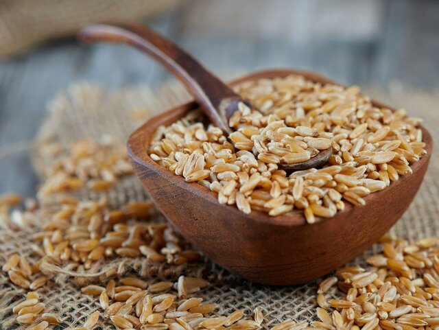 Kamut – czym różni się od zwykłej pszenicy, właściwości i sposób ...