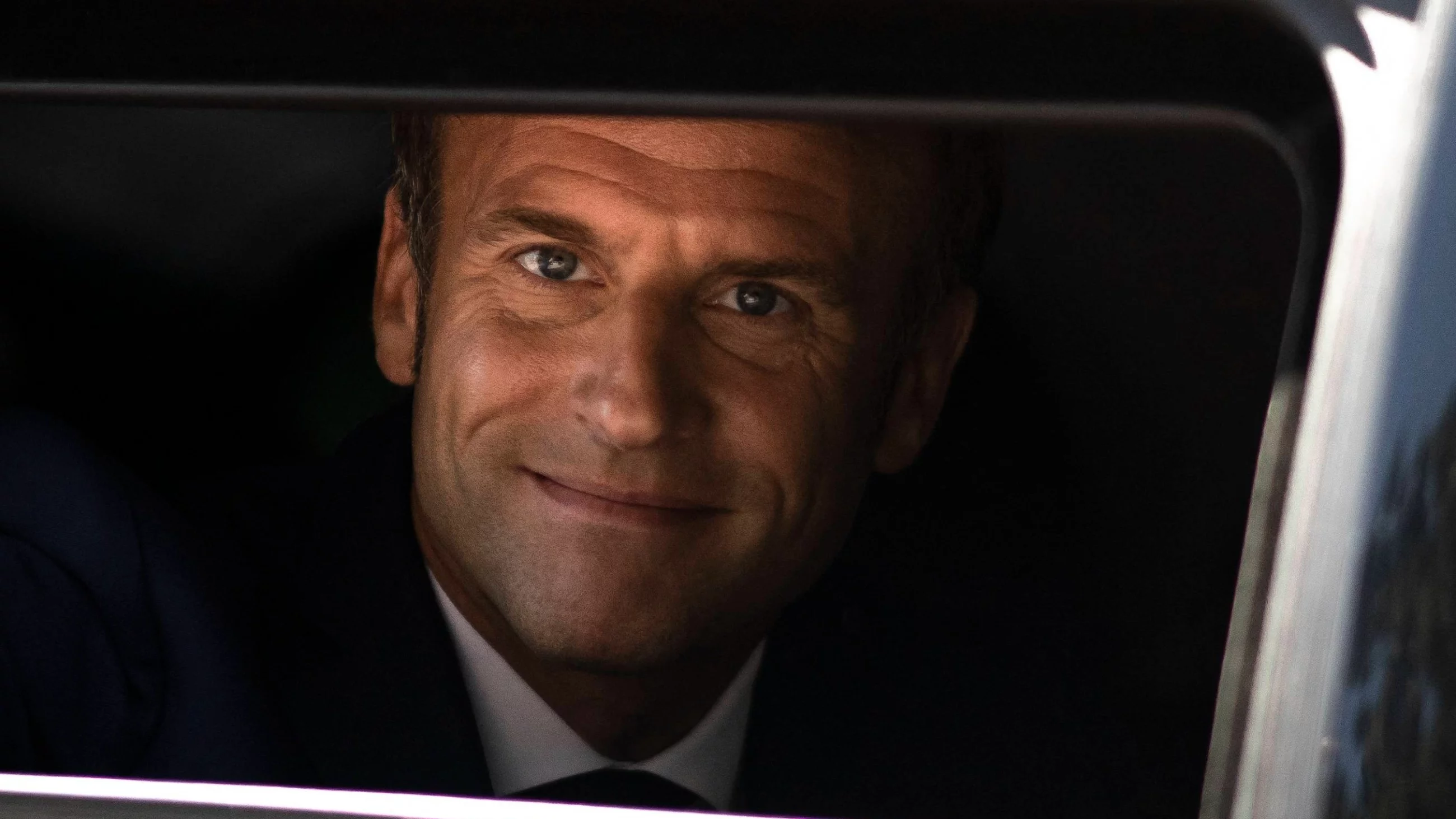 Koalicja Macrona wygrała o włos. Oficjalne wyniki I tury wyborów we ...