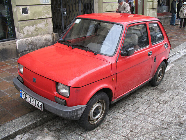 Czy inwestycja w motoryzacyjnego klasyka – Fiata 126p – może być ...