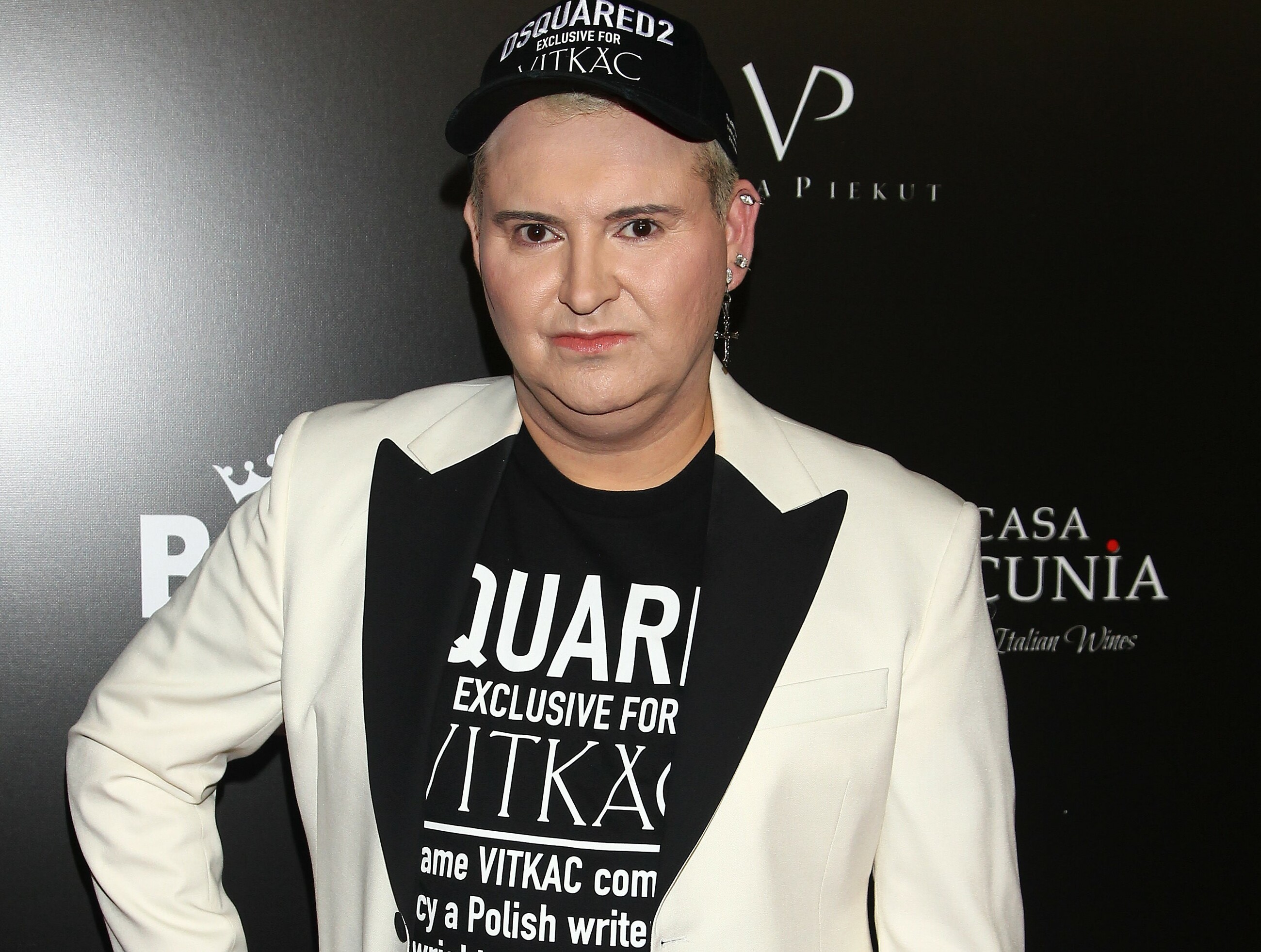 Michał Witkowski dla „Wprost” o maseczkach – Wprost