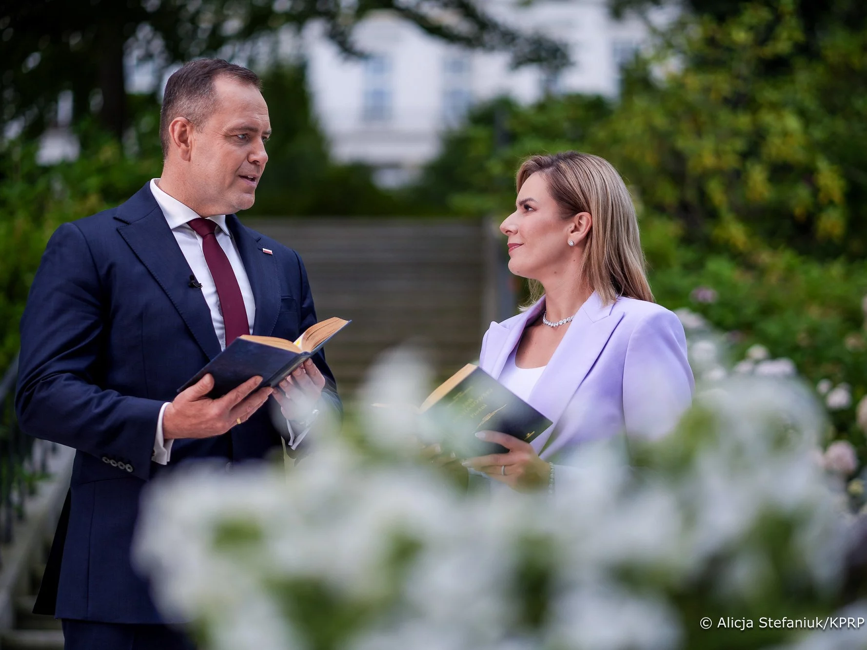 Nawroccy zapowiadają Narodowe czytanie. Opublikowali wideo ze szczegółami – Wprost