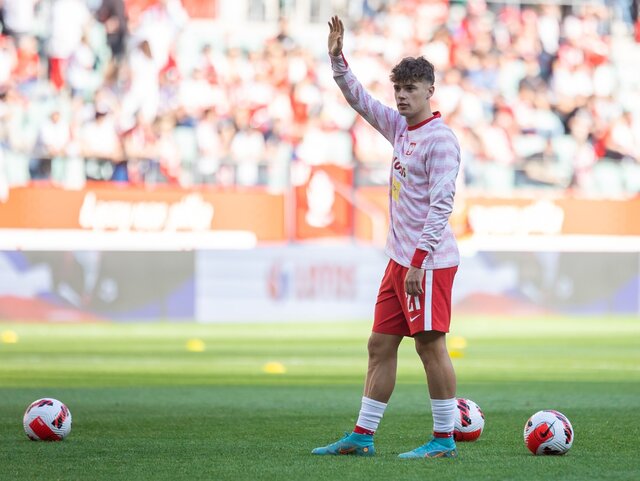 Nicola Zalewski znalazł się w prestiżowym gronie. Duże wyróżnienie dla ...