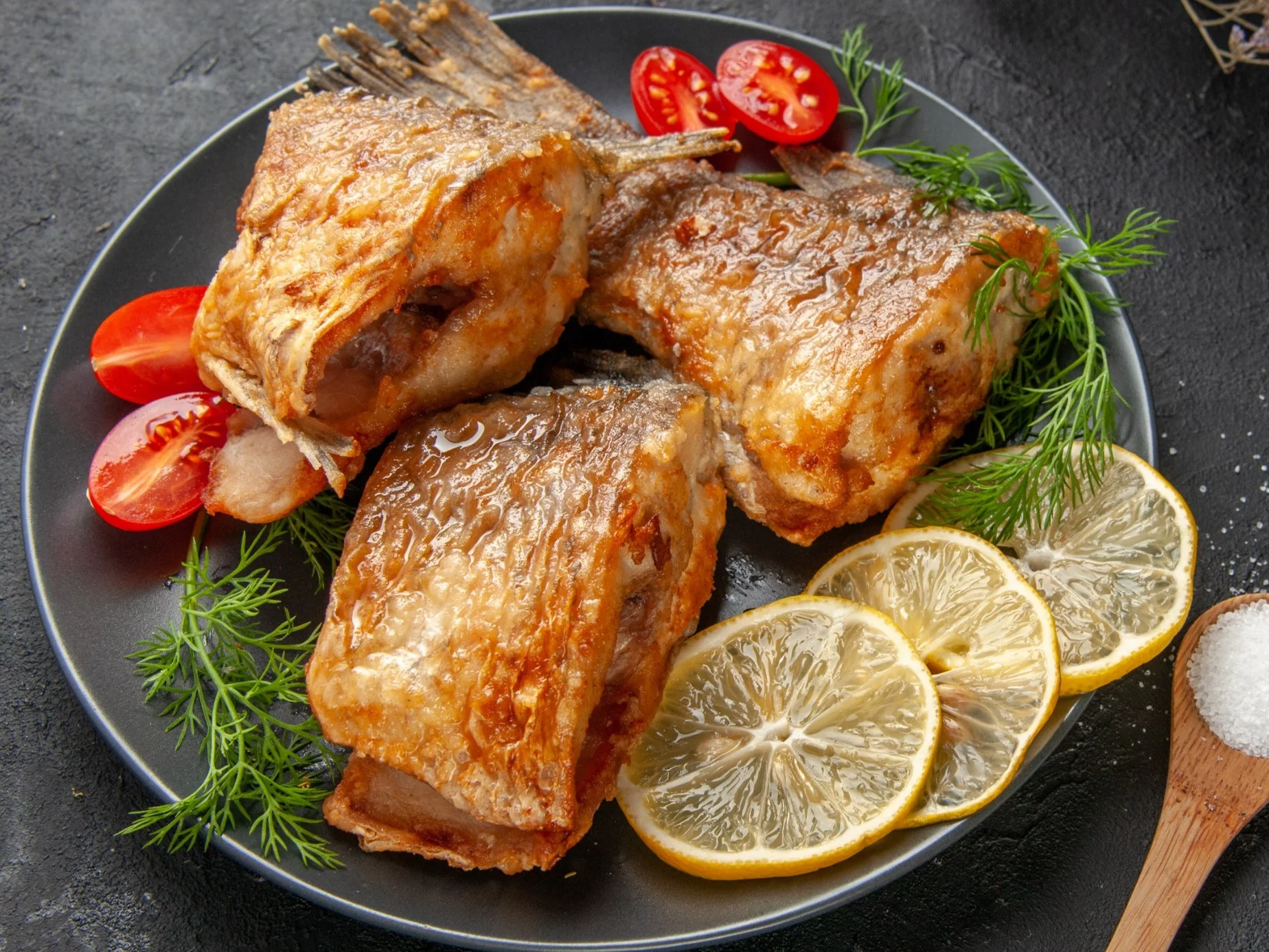 Jak upiec karpia w piekarniku? Stosuję te wskazówki i zawsze wychodzi ...