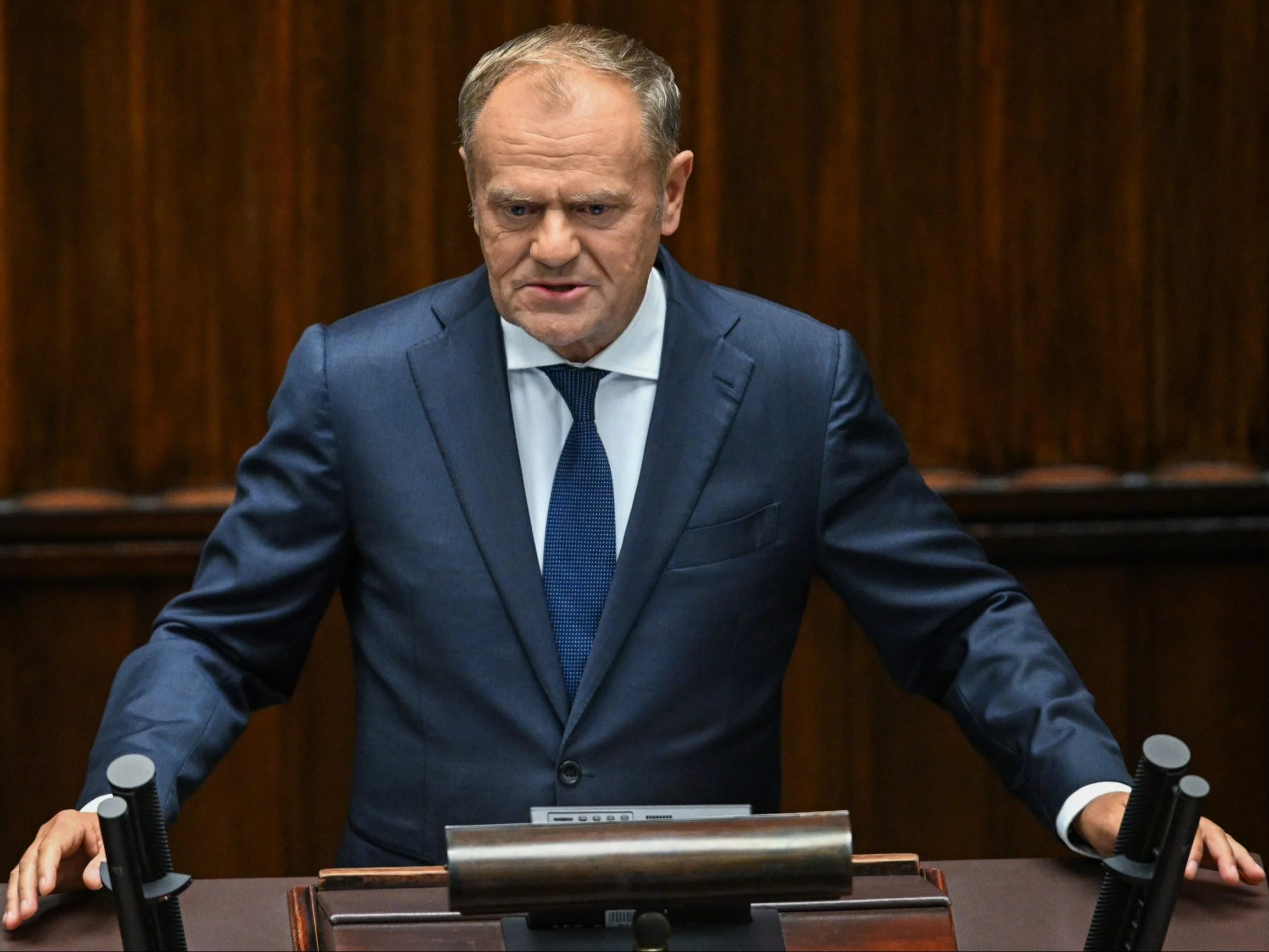 Polska wnioskuje o uruchomienie artykułu 4. NATO. Tusk potwierdza – Wprost