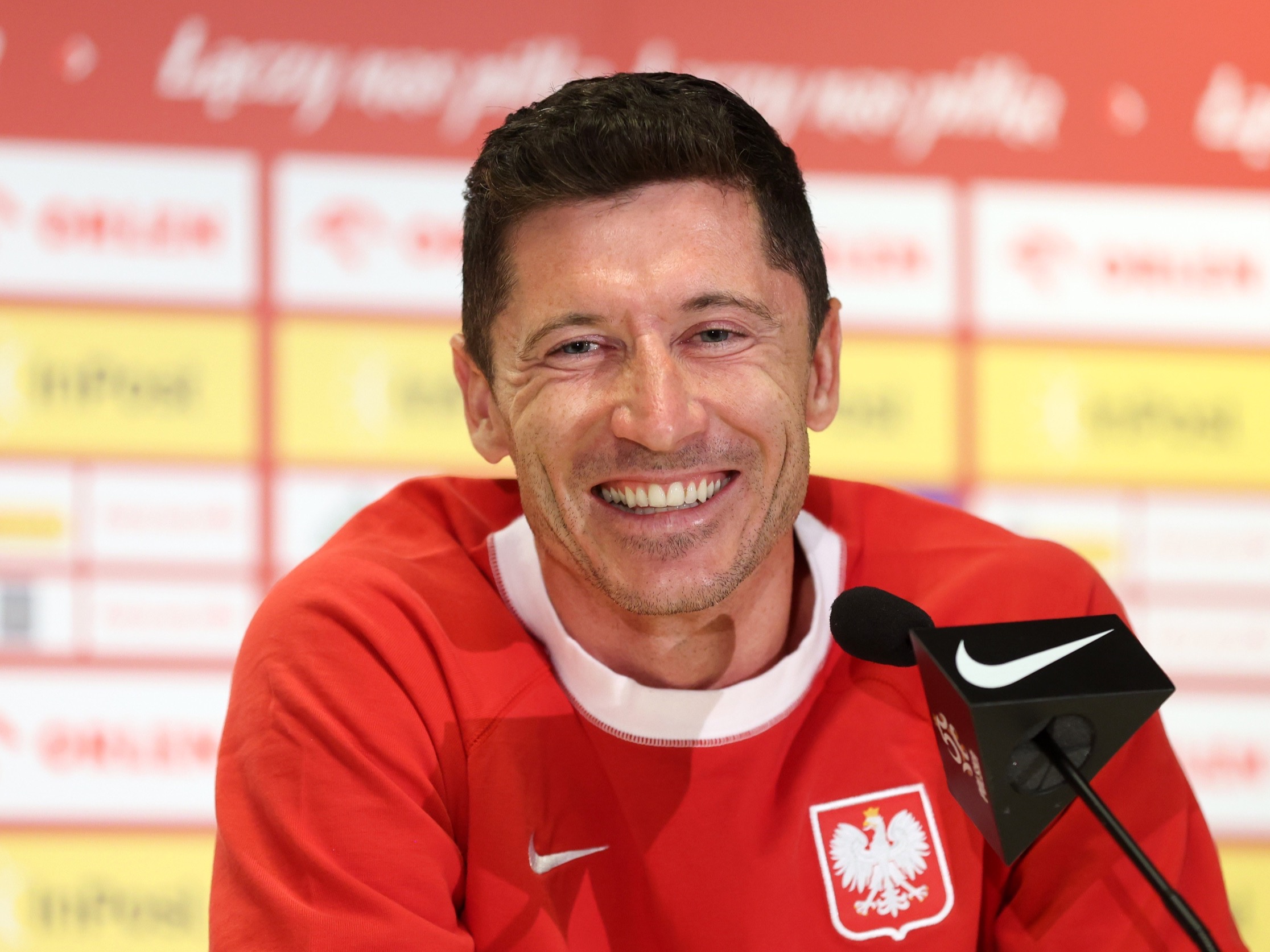 Robert Lewandowski odniósł się do wygranej Igi Świątek. Zabawna reakcja ...