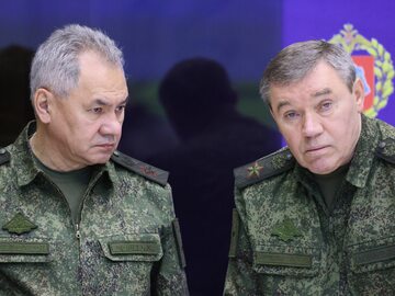Wagnerowcy kontra rosyjska armia. Jak buldogi Kremla walczą o kontrolę ...