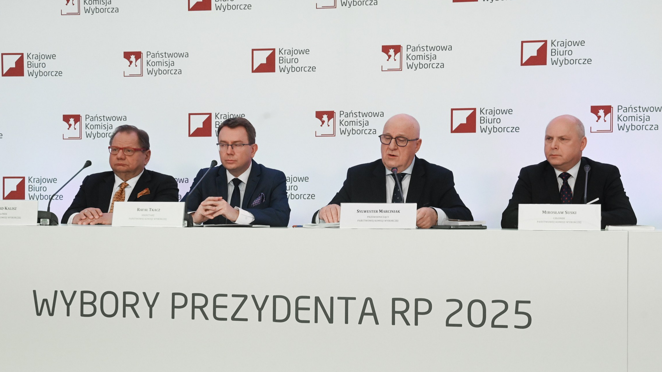 Wyniki wyborów 2025. Arkadiusz Myrcha złamał ciszę wyborczą? PKW ... Wyniki wyborów 2025. Arkadiusz Myrcha złamał ciszę wyborczą? PKW ...